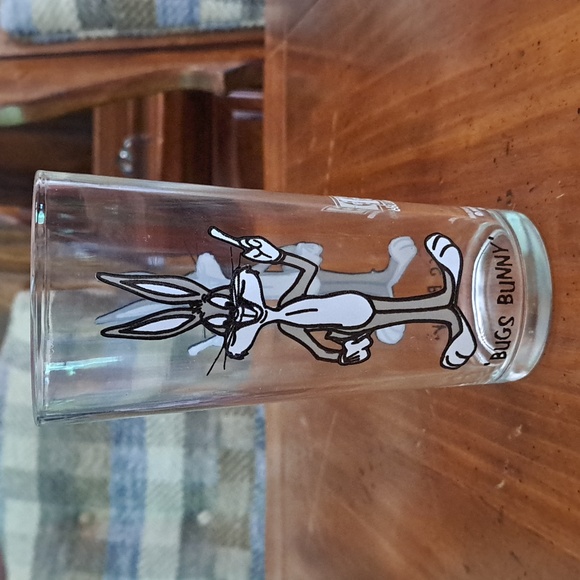 Pepsi | Dining | Vintage 973 Pepsi Bugs Bunny Collectors Glass | Poshmark